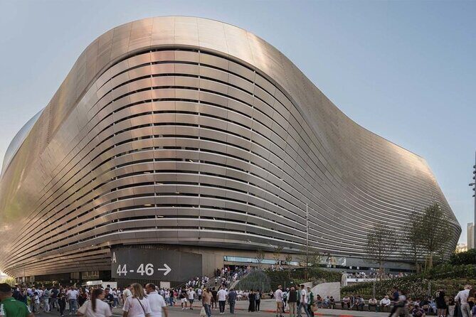Madrid Bernabeu Stadium Tour Admission Ticket - Who Would Love This Tour?