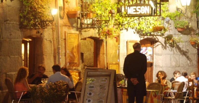 Madrid: Customized Night Tour with a Private Guide - The Logistics and Value