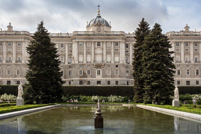 Madrid: Guided Tour of the Royal Palace of Madrid with Ticket - Key Points