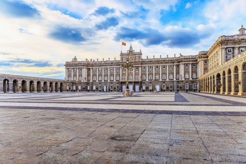 Madrid: Guided Tour of the Royal Palace with Fast Access - Value for Money