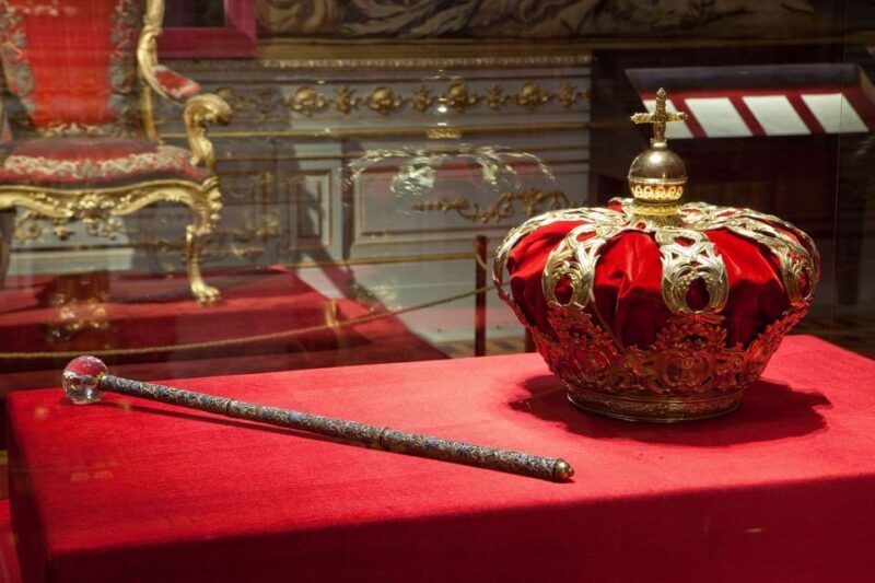 Madrid: Guided Tour of the Royal Palace with Fast Access - Authentic Insights from Reviewers