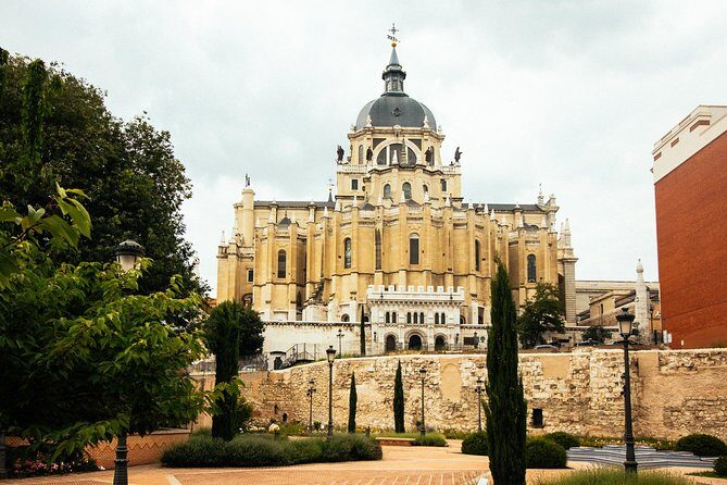 Madrid Highlights and Hidden Gems Private Tour with a Guide - Why You’ll Love This Tour
