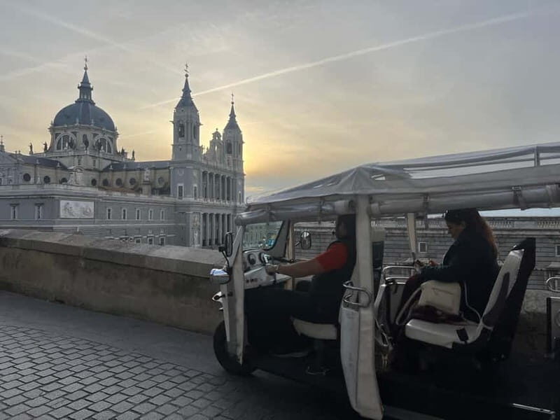 Madrid: Highlights City Tour by Electric Tuk Tuk - What to Expect From the Experience