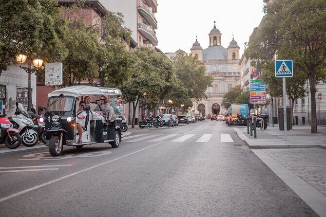 Madrid Historical Tour with Local Guide in Eco Tuk Tuk Private - The Sum Up