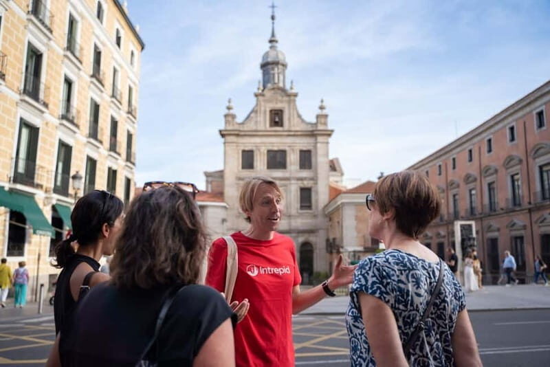 Madrid: Local Tapas, Drinks, and Hidden Gems Walking Tour - An In-Depth Look at the Tour Experience