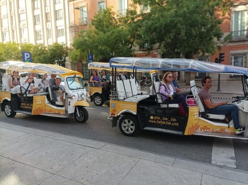 Madrid: Modern tour with Private guide in yellow tuk tuk - An In-Depth Look at the Tour Itinerary