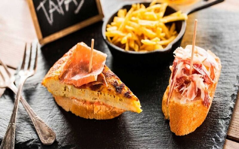 Madrid: Old Madrid Walking Food and Wine Tour - The Authentic Madrid Experience