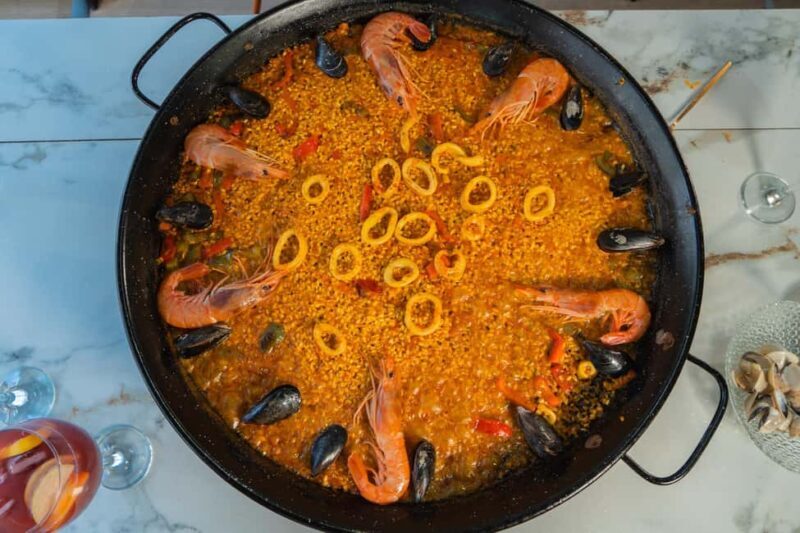 Madrid: Paella & Sangria Classes  Seafood, Chicken or Vegan - Practical Details and Logistics