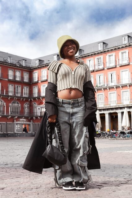 Madrid: Photoshoot in Plaza Mayor - Key Points