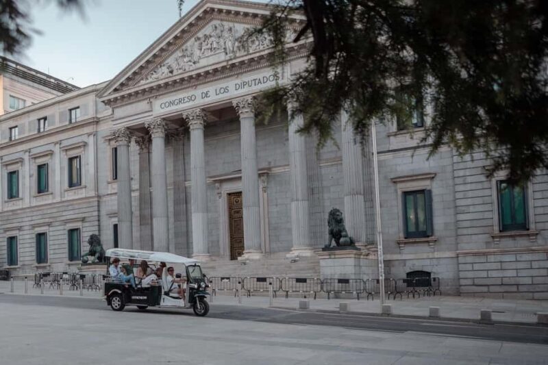 Madrid: Private City Tour by Eco Tuk Tuk - FAQs