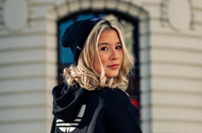 Madrid: Professional photoshoot at The Royal Palace - FAQs