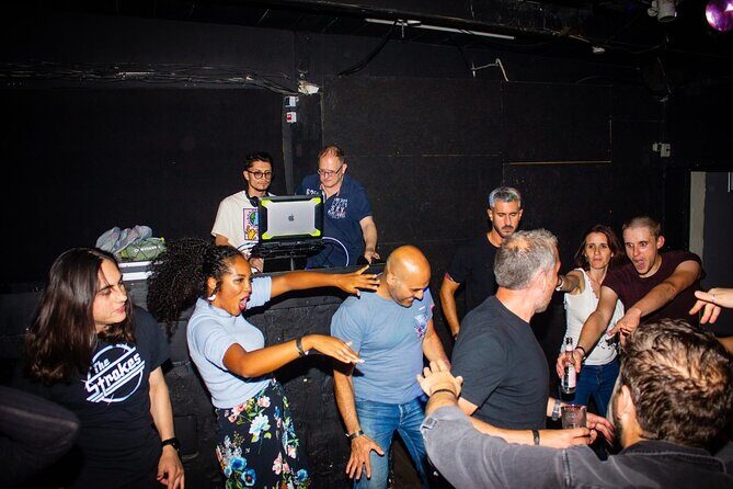 Madrid Pub Crawl with VIP Club Entrance - FAQ