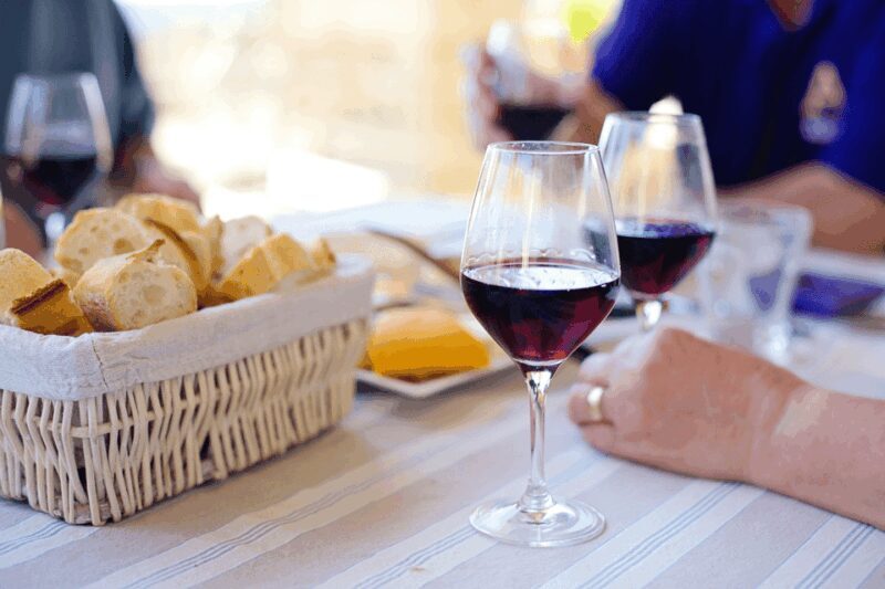 Madrid: Retiro Park Guided Tour and Tapas Tasting - An In-Depth Look at the Retiro Park Guided Tour and Tapas Tasting