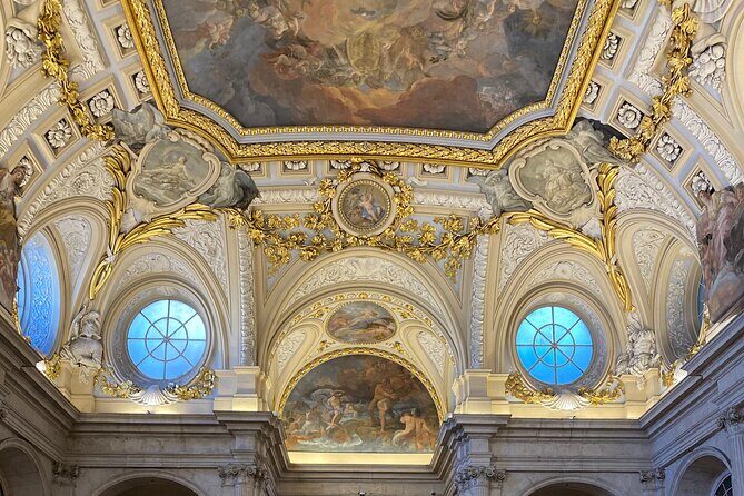 MADRID: Royal Palace and Prado Museum with transportation included - The Itinerary in Detail