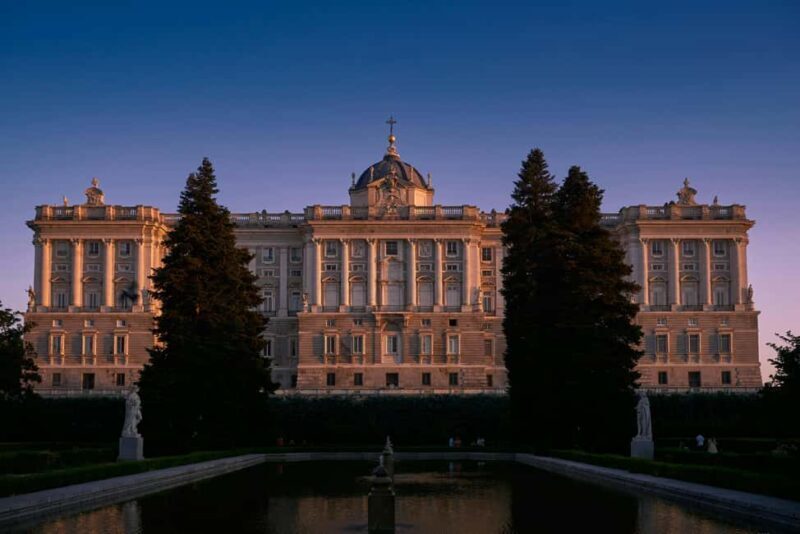 Madrid: Royal Palace Guided Tour with Entry Ticket - Key Points