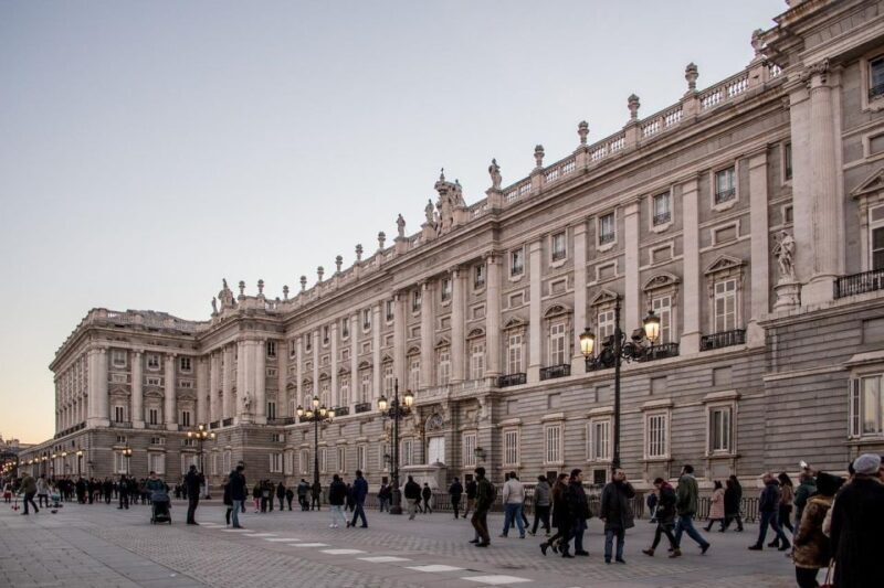 Madrid: Royal Palace Skip-the-line Guided Tour - What to Expect from the Madrid Royal Palace Tour