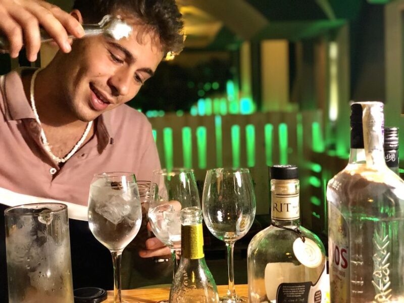 Madrid: San Miguel view Gin and Tonic Workshop with Tapas - Who Will Love This Experience?