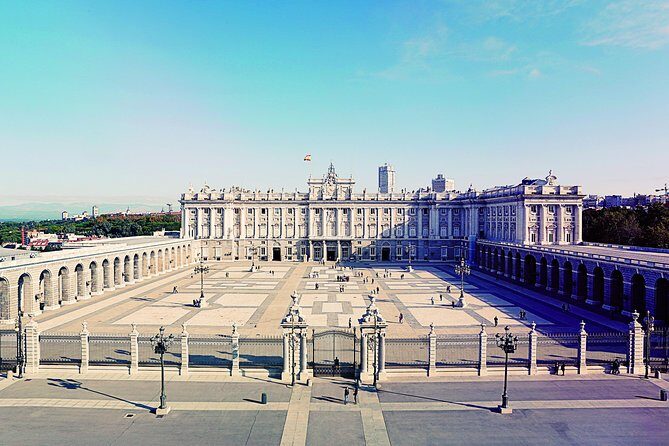 Madrid Sightseeing Tour with Royal Palace Skip the Line Ticket - FAQ