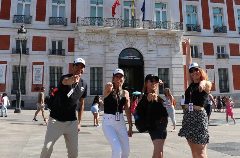 Madrid Street Art Tour (Malasaña Chueca Gran Via & Lavapies) - Authentic Experiences and Hidden Gems