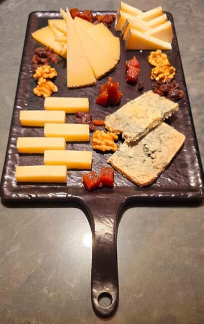 Madrid: Taste typical Spanish tapas, cold cuts, Iberian ham, and wine - An In-Depth Look at the Madrid Tapas and Wine Experience
