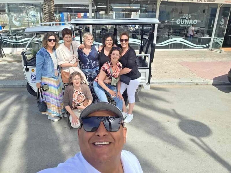 Madrid: Tuk-tuk tour of the historic center and highlights - Key Points