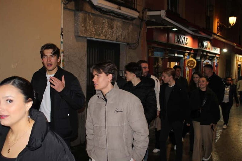 Madrid VIP Pub Crawl Open Bar Beer Say Goodbye to Ordinary! - Madrid VIP Pub Crawl Open Bar Beer Say Goodbye to Ordinary!