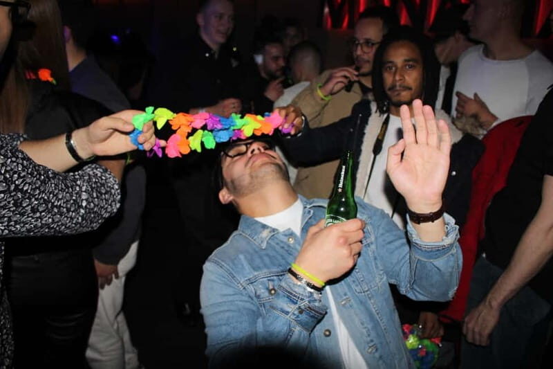 Madrid VIP Pub Crawl Open Bar Beer Say Goodbye to Ordinary! - Who Should Consider This Tour?