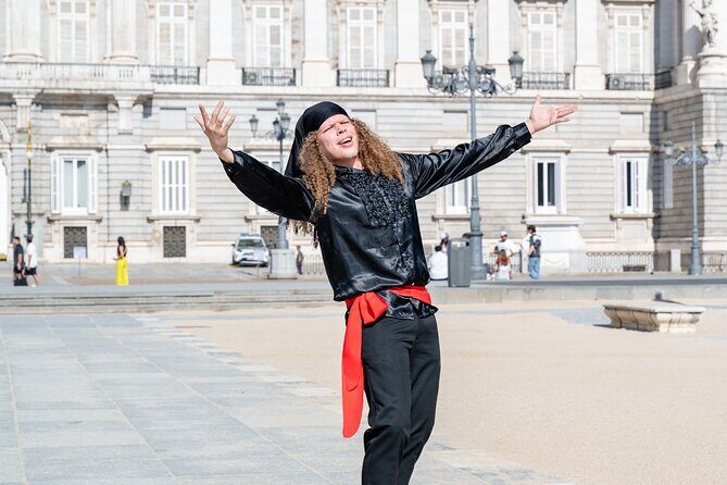 Madrid Walking Tour: Immersive with Actors | City Voice - Key Points