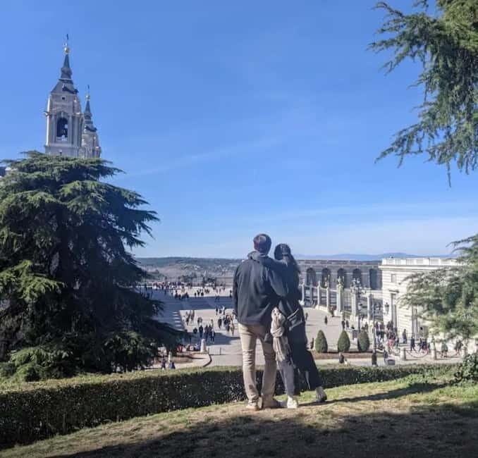 Madrid: Welcome to Madrid Guided Walking Tour - Why You Should Consider This Tour