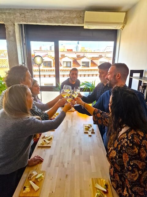 Madrid: Wine Tasting Experience with 4 Spanish Wines - What Reviewers Say