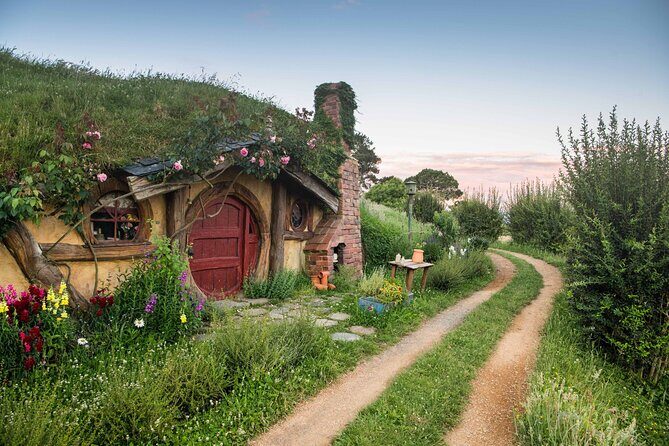 Magical Hobbiton: Small-Group Guided Tour from Auckland - The Value of This Tour
