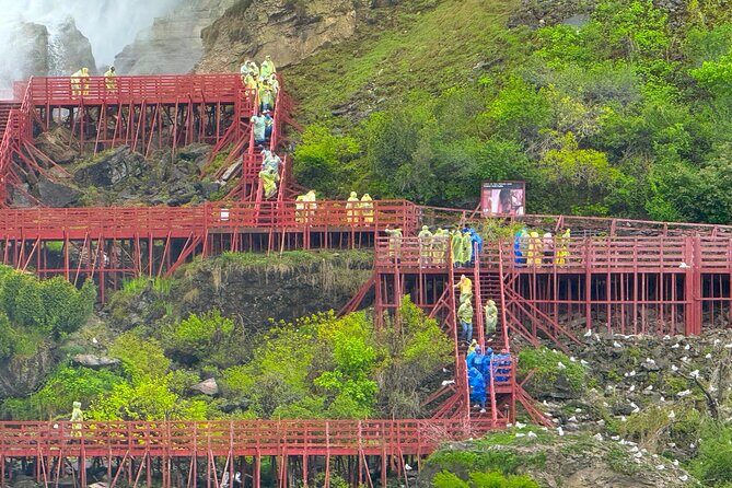 Maid of the Mist Boat and Cave of the Winds with Hotel pickup USA - Practical Details and Tips