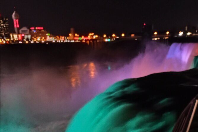 Maid of the Mist Nighttime Fireworks and Lights Tour in Canada - FAQ