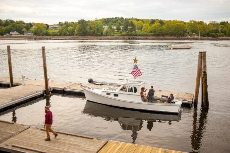 Maine: Belfast Incredible Sunset Cruise with Lobster - An In-Depth Look at the Belfast Sunset Cruise with Lobster