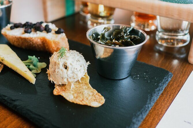 Maine Seafood Tasting and Class in Wiscasset - Key Points