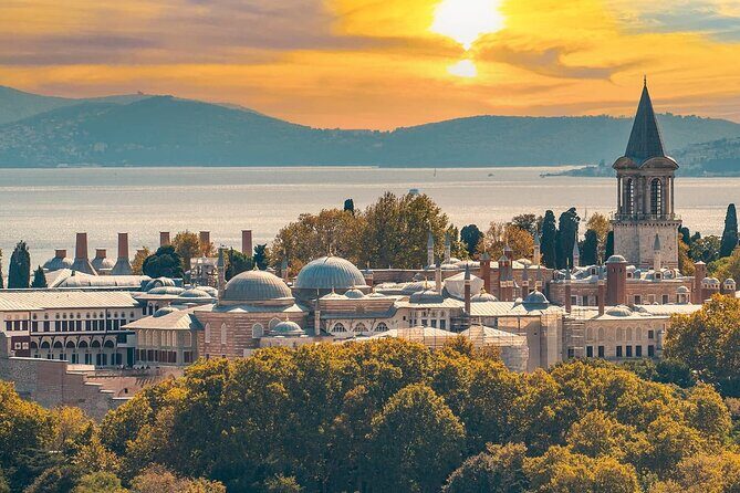 Majestic Istanbul: Walking Tour & Sunset Cruise on the Bosphorus - The Itinerary in Detail