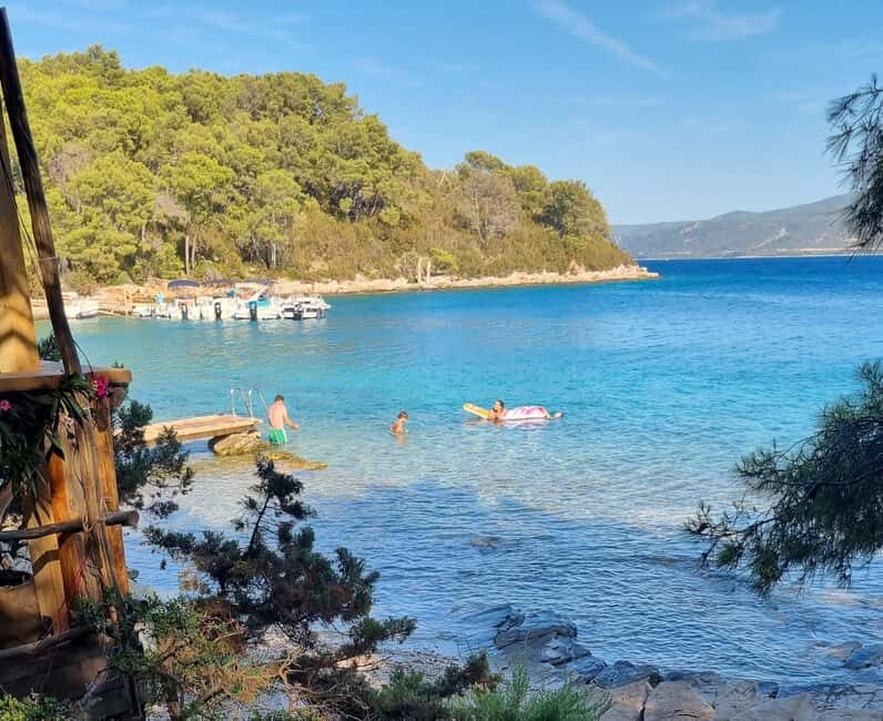 Makarska: 3 island, Cave, Cliffs, Jelsa, Lagoon, Golden Horn - FAQ