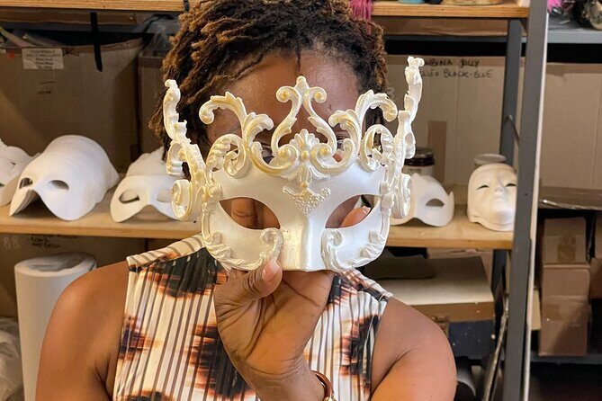 Make a Venetian Mask and Craft your Imagination - A Deep Dive into the Experience