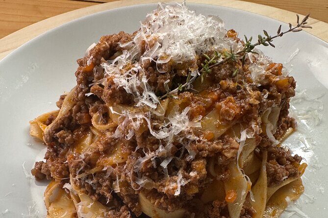 Make fresh pasta and Italian aperitivo In Barcelona - What Makes This Tour Stand Out?