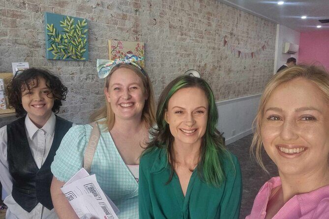 Makeup and Sip Experience with a Professional - Deep Dive into the Makeup and Sip Experience