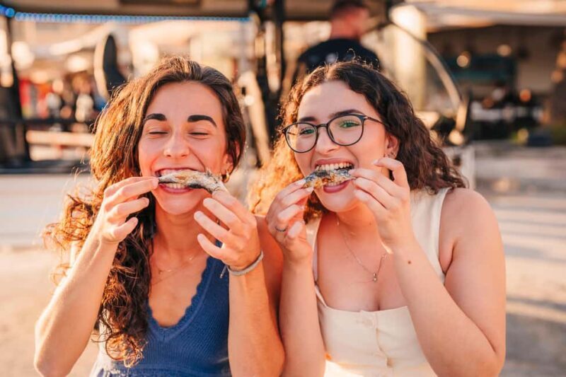 Málaga: 1-hour Private Tuk Tuk Tour - Key Points