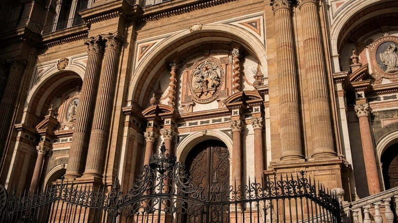 Málaga: 2-Hour Historical Center & Cathedral Tour - Key Points