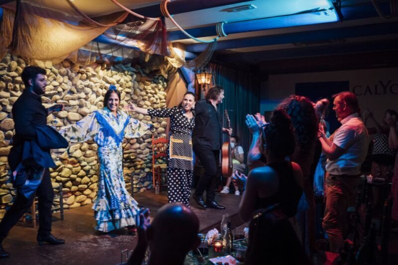 Malaga: Authentic Flamenco Show at El Gallo Ronco - FAQs