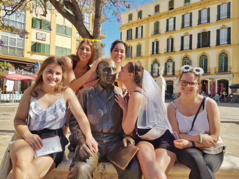 Malaga: Bachelorette Party Treasure Hunt - Key Points
