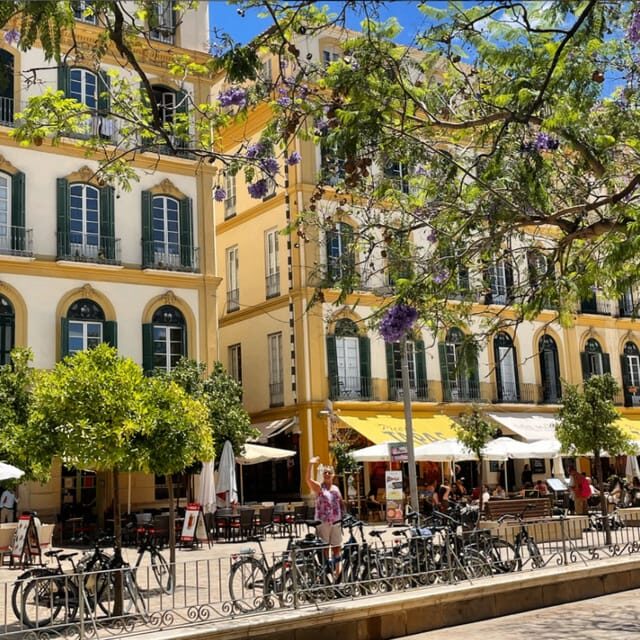 Malaga: Castle Hill and Fisherman Village E-Bike Tour - Practical Considerations