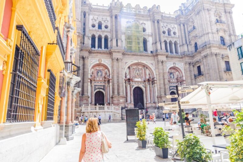 Malaga: City Sightseeing Hop-On Hop-Off Bus Tour - FAQ