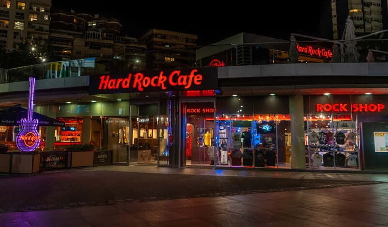 Malaga: Hard Rock Cafe Entrance with Lunch or Dinner - Who Will Love This Experience?