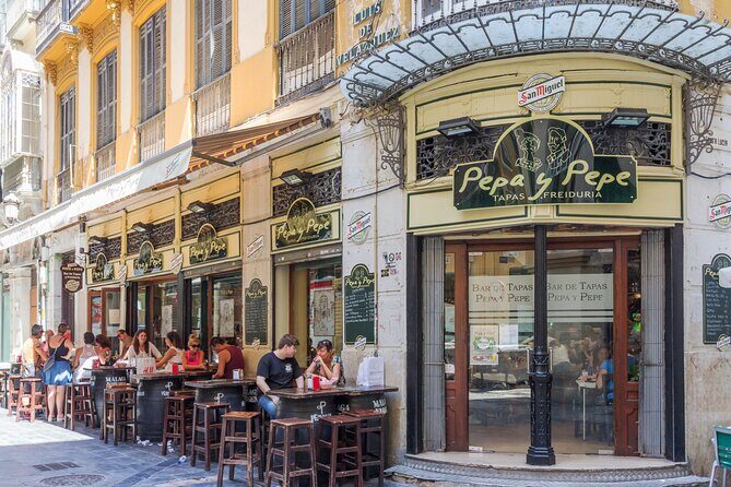 Malaga Market Food Tour: Tapas, Drinks, and Local Flavors - Authentic Experiences and Authentic Guides