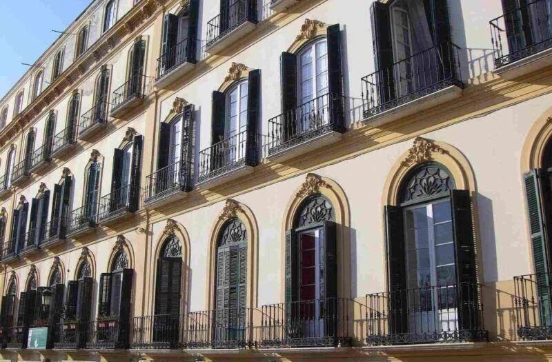 Málaga: Picasso Birthplace Museum Ticket & City Audio Guide - The Audio-Guided City Tour