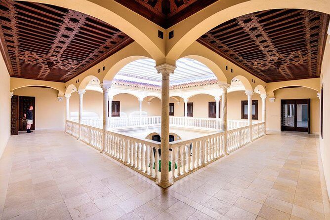Málaga Picasso Museum Private Guided Tour - What Travelers Can Expect